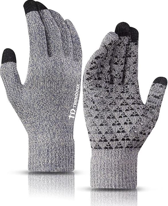 28 Stocking Stuffers Ideas for Men They'll Actually Like! - Home ...