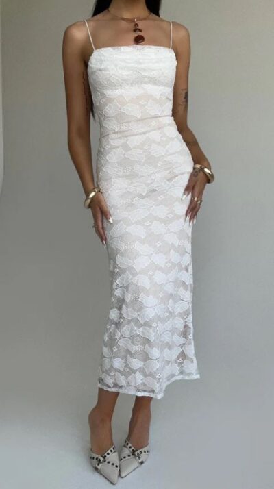Beautiful College Graduation Dresses for the PERFECT Grad Pics! - Home ...