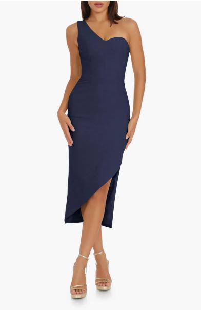 Beautiful College Graduation Dresses for the PERFECT Grad Pics! - Home ...