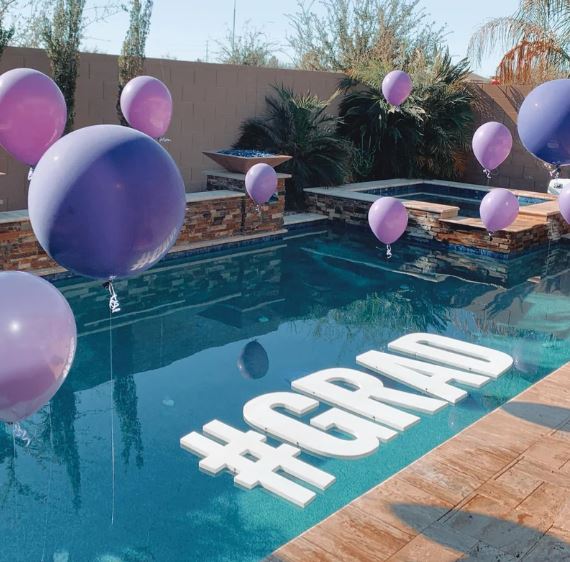27 FUN College Graduation Party Ideas You'll Never Forget! - Home ...